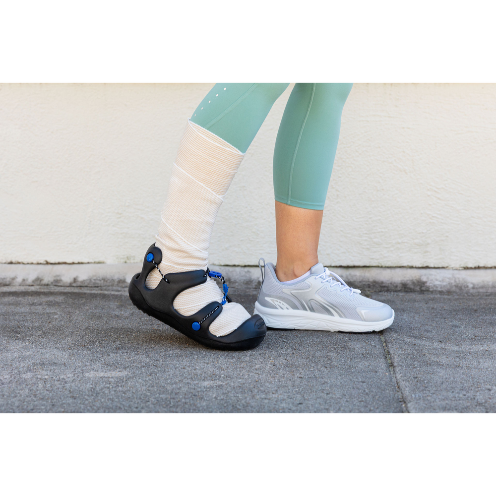 Body Armor® Cast Shoe - DARCO Direct